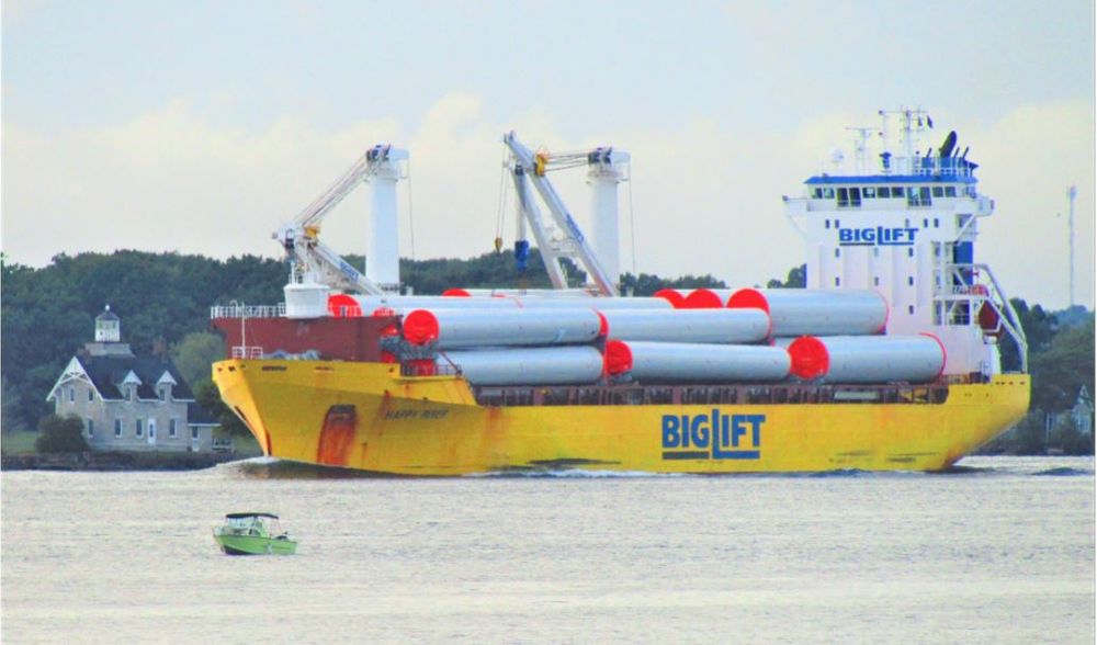 Thousand Islands LIfe, Happy River