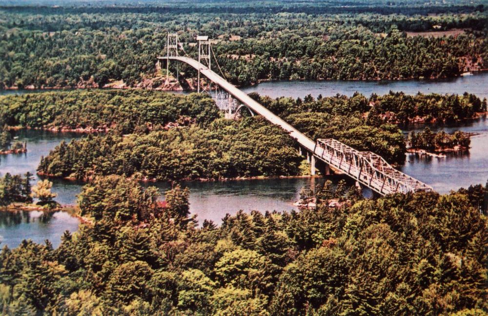 Thousand Islands Life, Construction of the Thousand Islands Bridge
