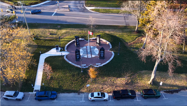 Thousand Islands Life, The National Wall of Remembrance
